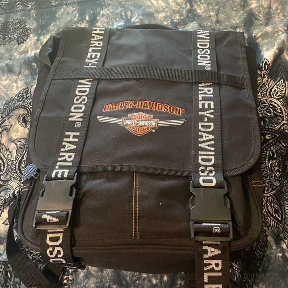 Harley-Davidson | Bags | Harleydavidson Black Messenger Bag | Poshmark